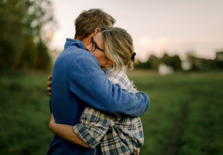 Emotional Impact of Disaster: Common Reactions & How to Help | Anthem